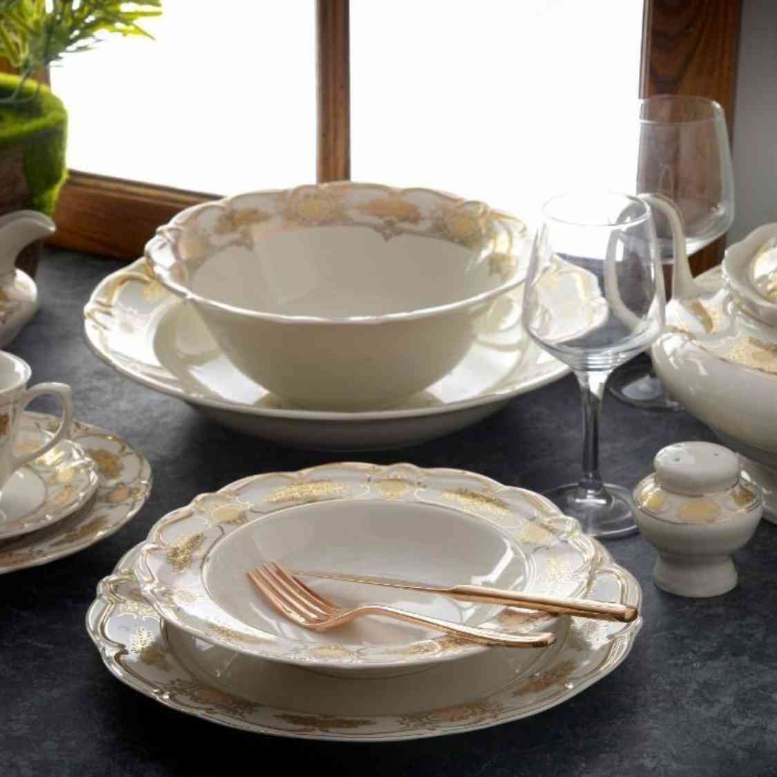 30-PIECE SHAKIRA DINNERWARE SET FOR 6-PERSON – Noble Home Gifts